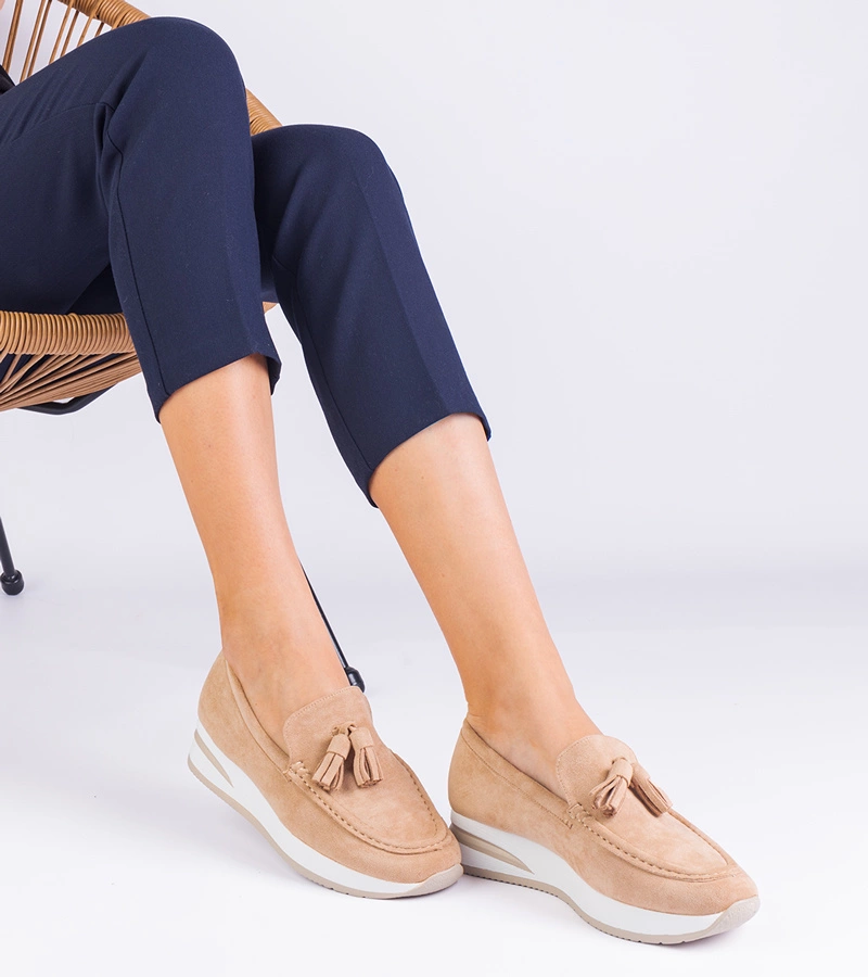 Béžové dámske mokasíny na platforme so zdobením Selerina | Gemre obuv ...